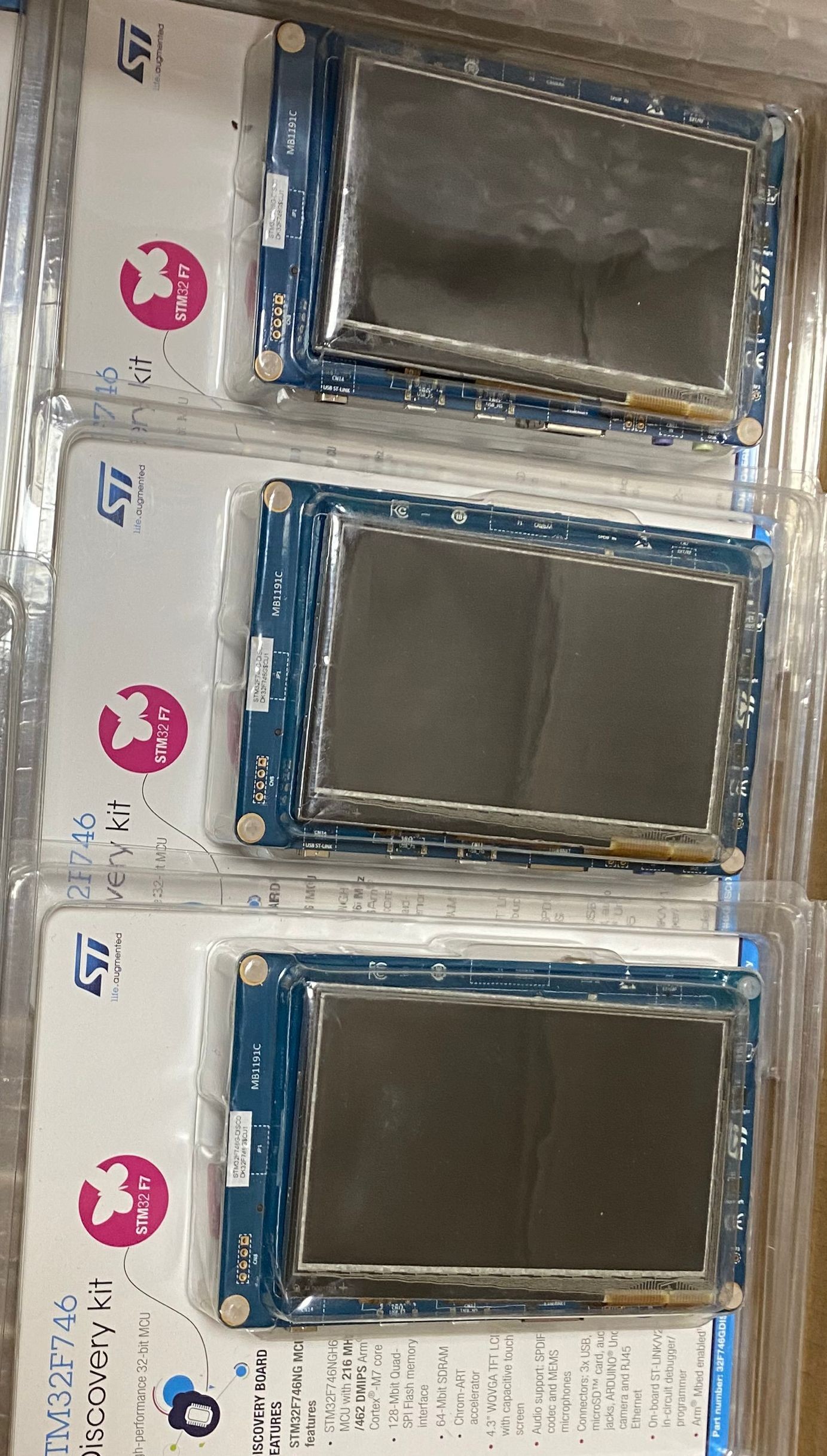 STM32F746G-DISCO Discovery Kit With STM32F746NG On-Board ST-LINK/V2-1 ... STM32F746G-DISCO Discovery Kit With STM32F746NG On-Board ST-LINK/V2-1 ...